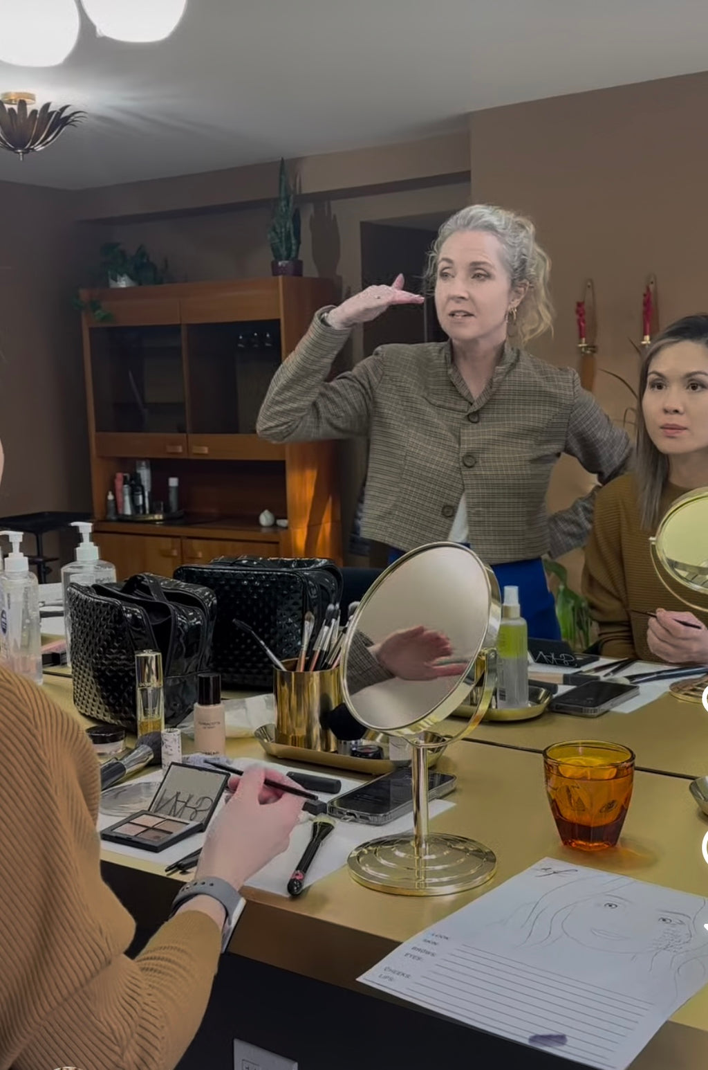 Adrienne Furrie - Makeup Lessons | The Makeup Method Online Course